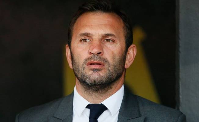 Galatasaray'ın efsane ismi ezeli rakibe doğru... - Galatasaray Gazetesi